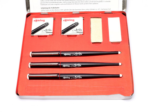 Vintage Rotring ArtPen Fountain Calligraphy Pen Set In Box w/ 12 ...