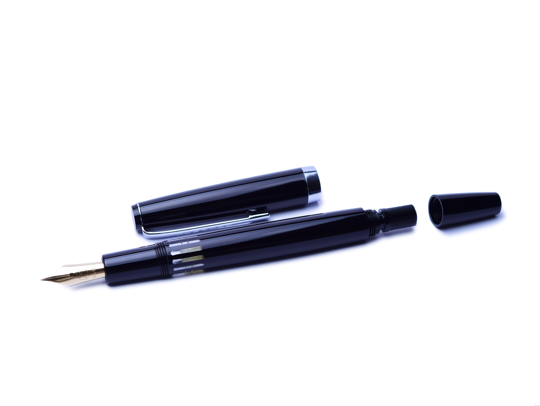 Stunning 1960’s Senator 140 Black Resin Super Flexible 14K EF ...