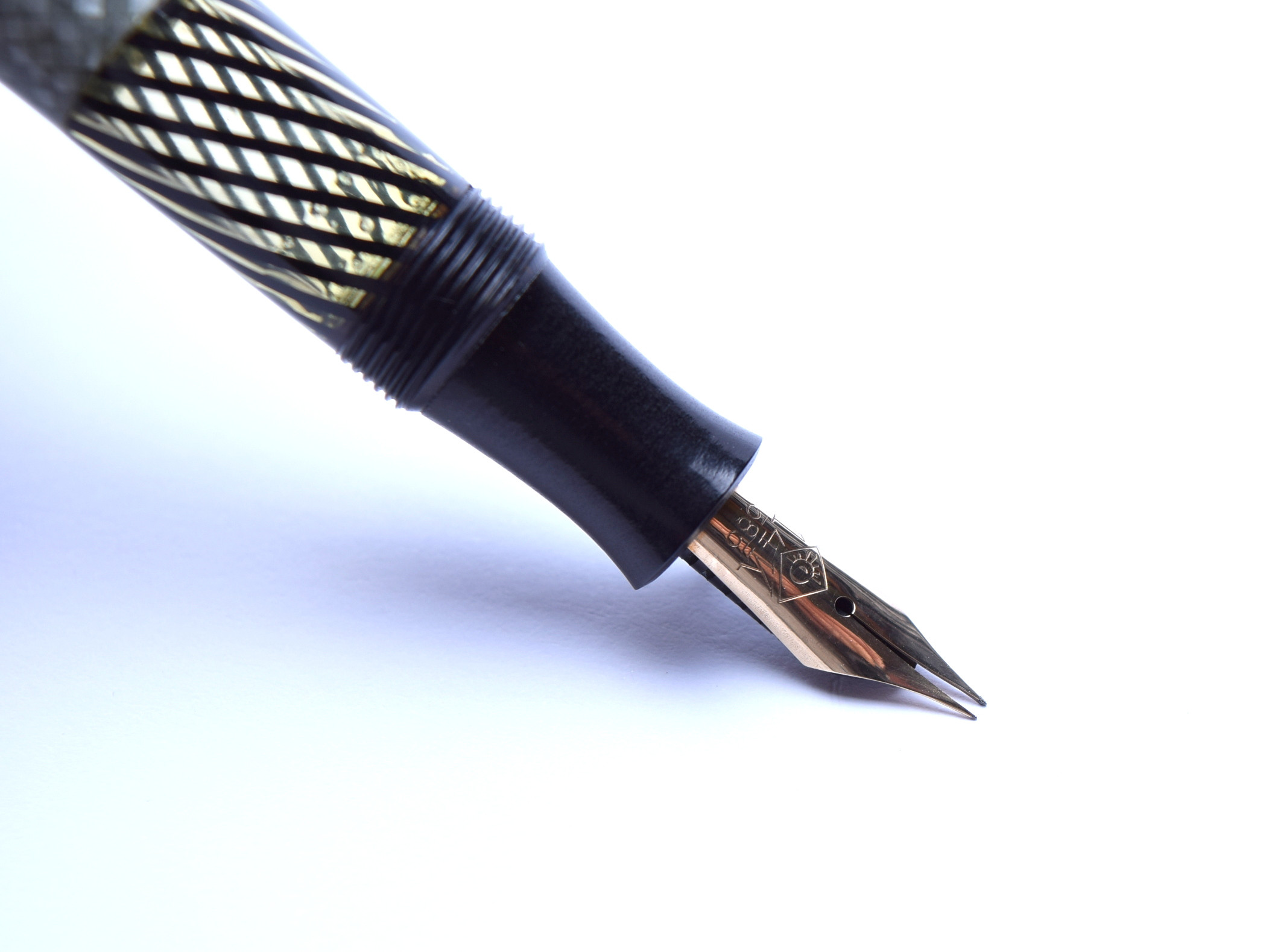 1950's Original Merz & Krell Snake Skin Pen with Super Flexible EF to ...