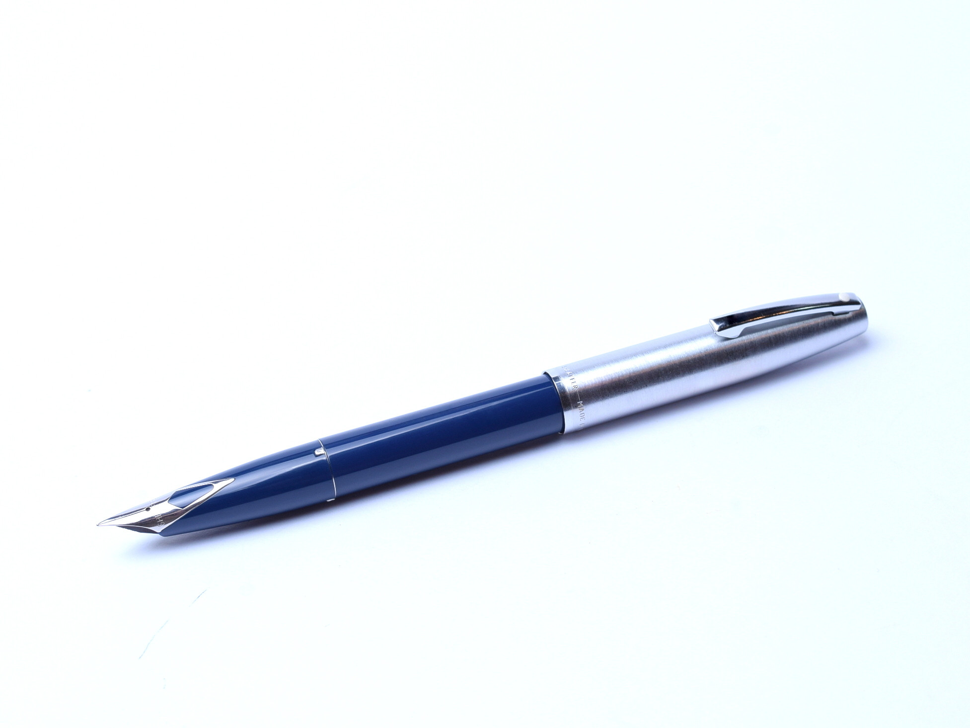 1970's Sheaffer 440 Dark Navy Blue & Brushed Steel F Fine Nib Fountain Pen