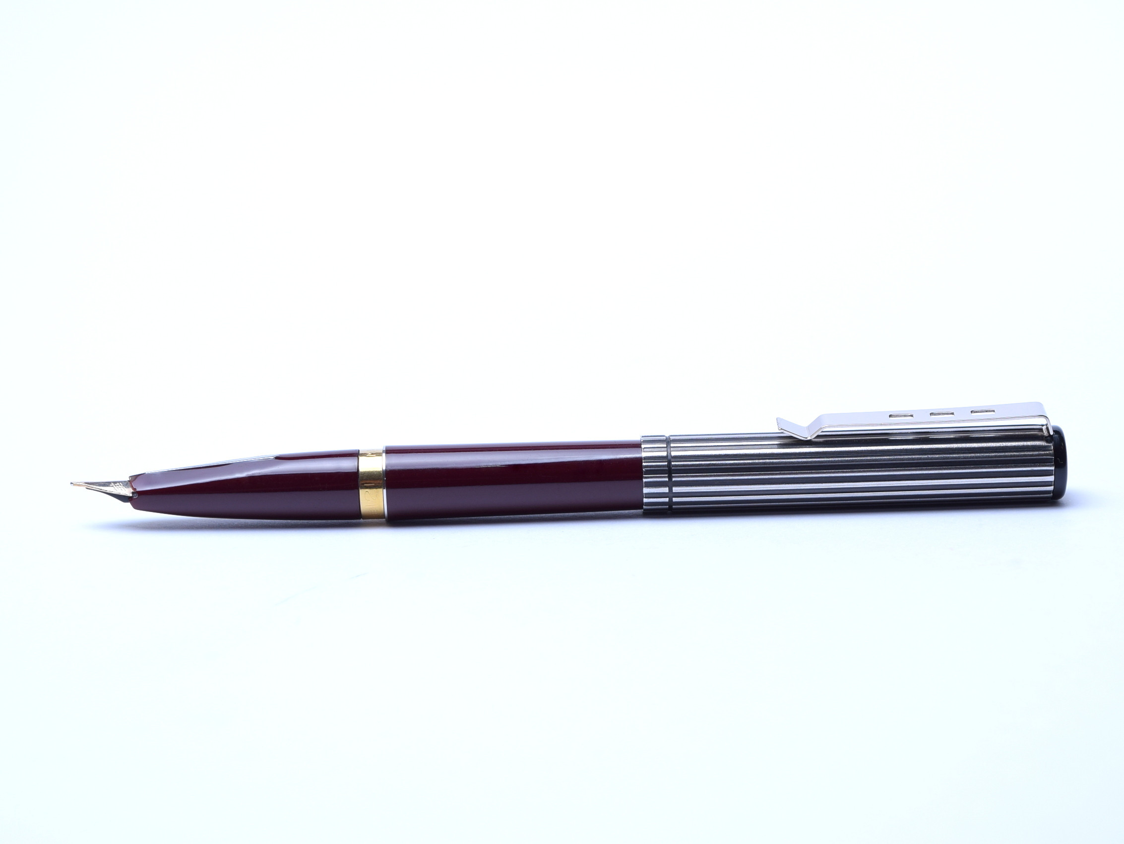 Rare Made In Shanghai China HERO 121 Burgundy Red EF 12K Gold Nib ...