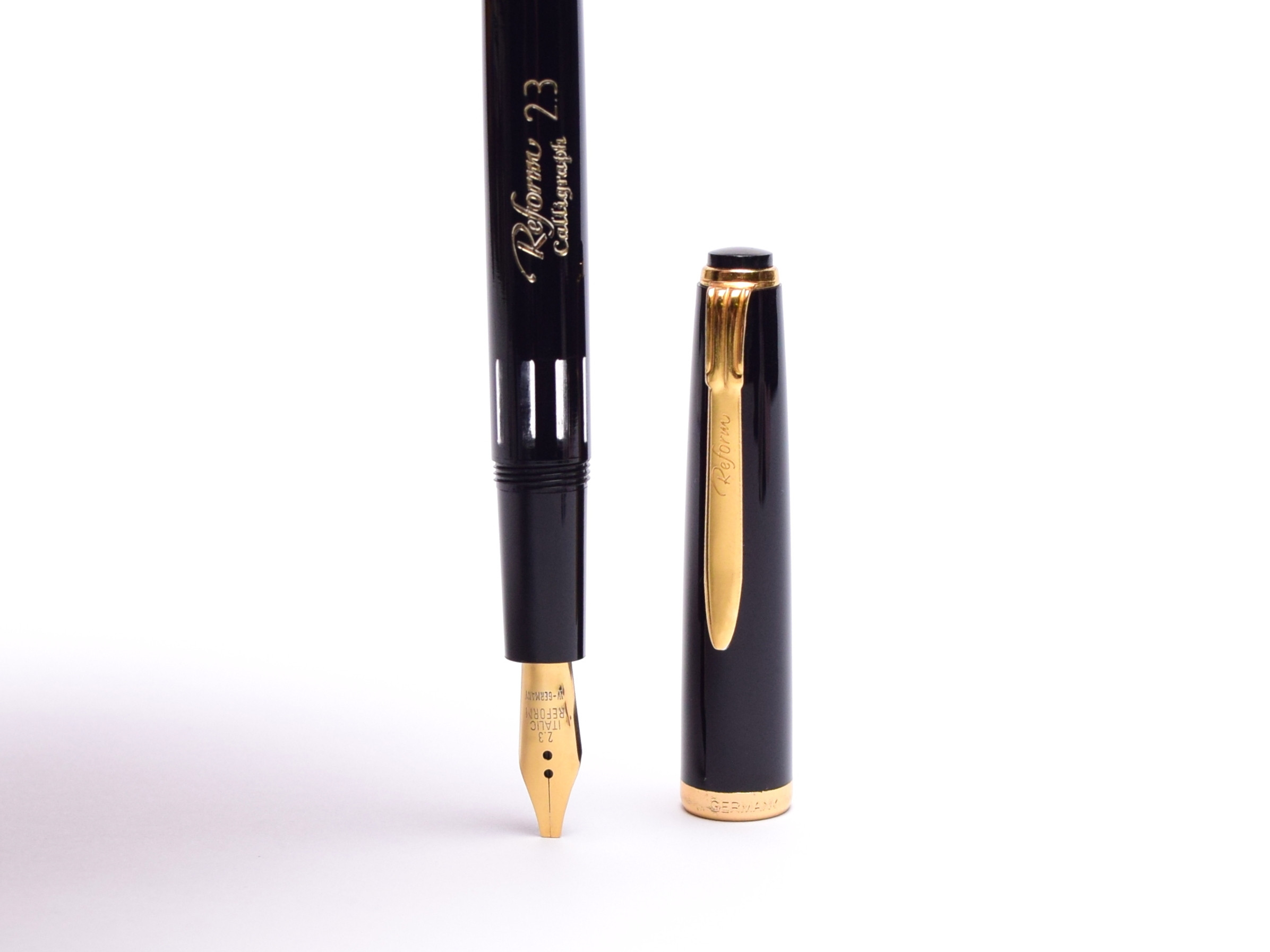 Vintage Reform Calligraph Black Resin & Gold Plate Trims 2.3 Steel Nib ...