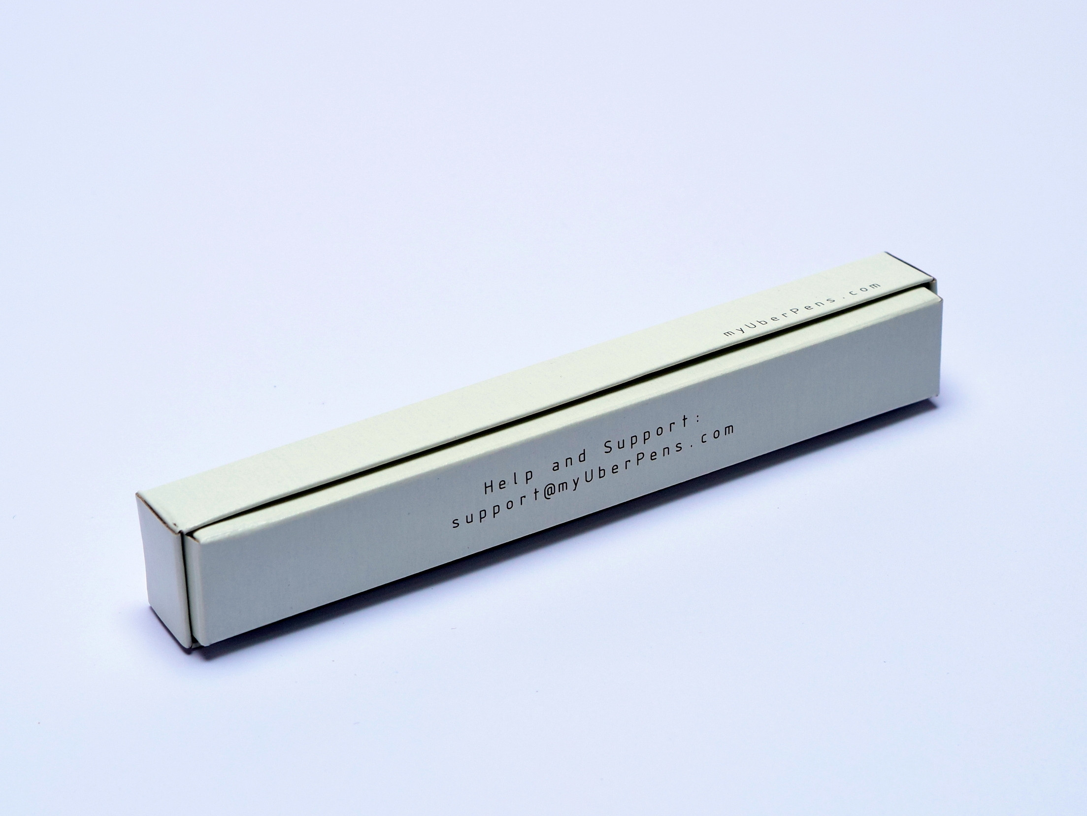 pen box size