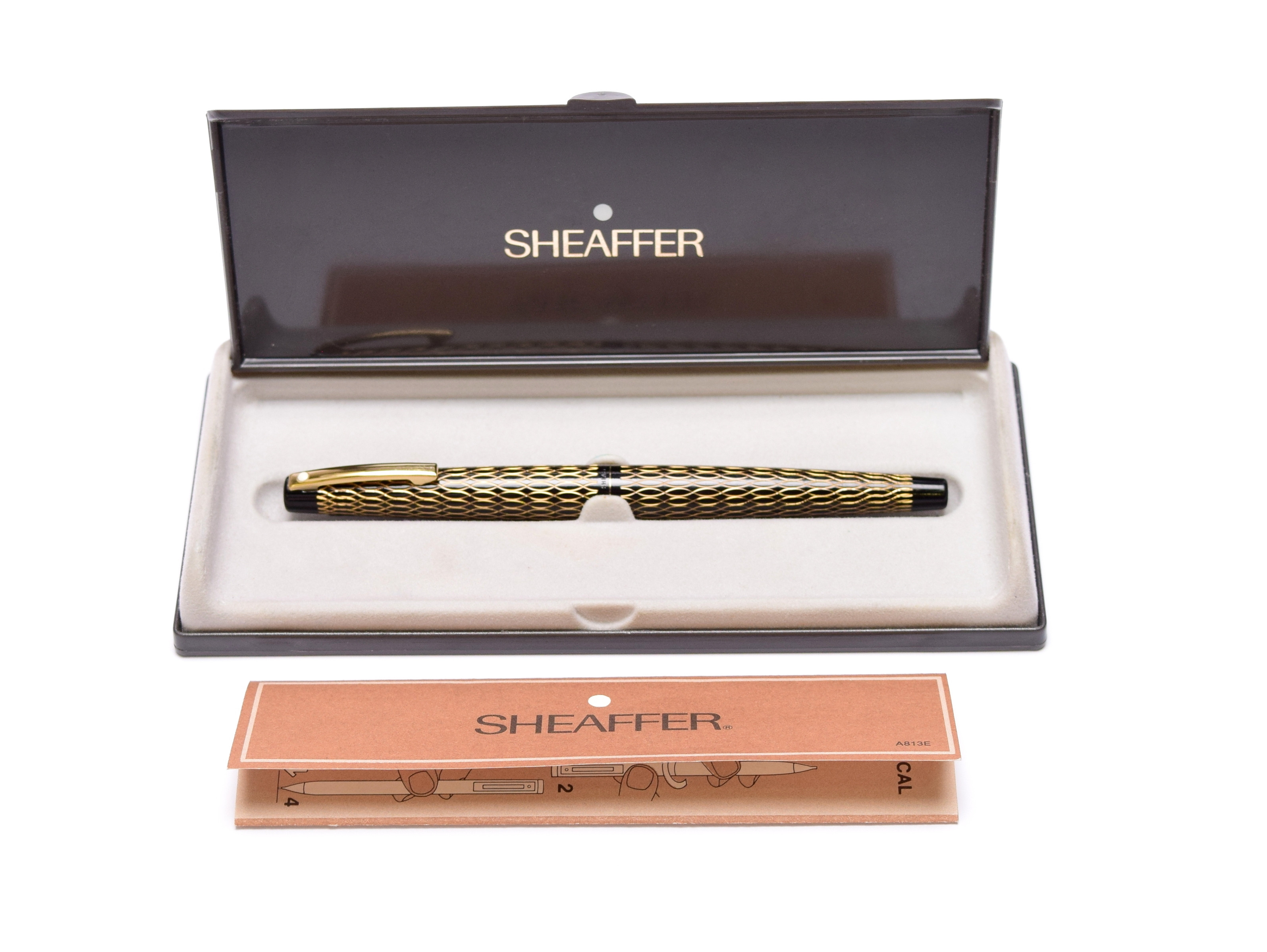 Lady Sheaffer 632 Black Enamel & Gold Tulle Net M Medium Triumph Point ...
