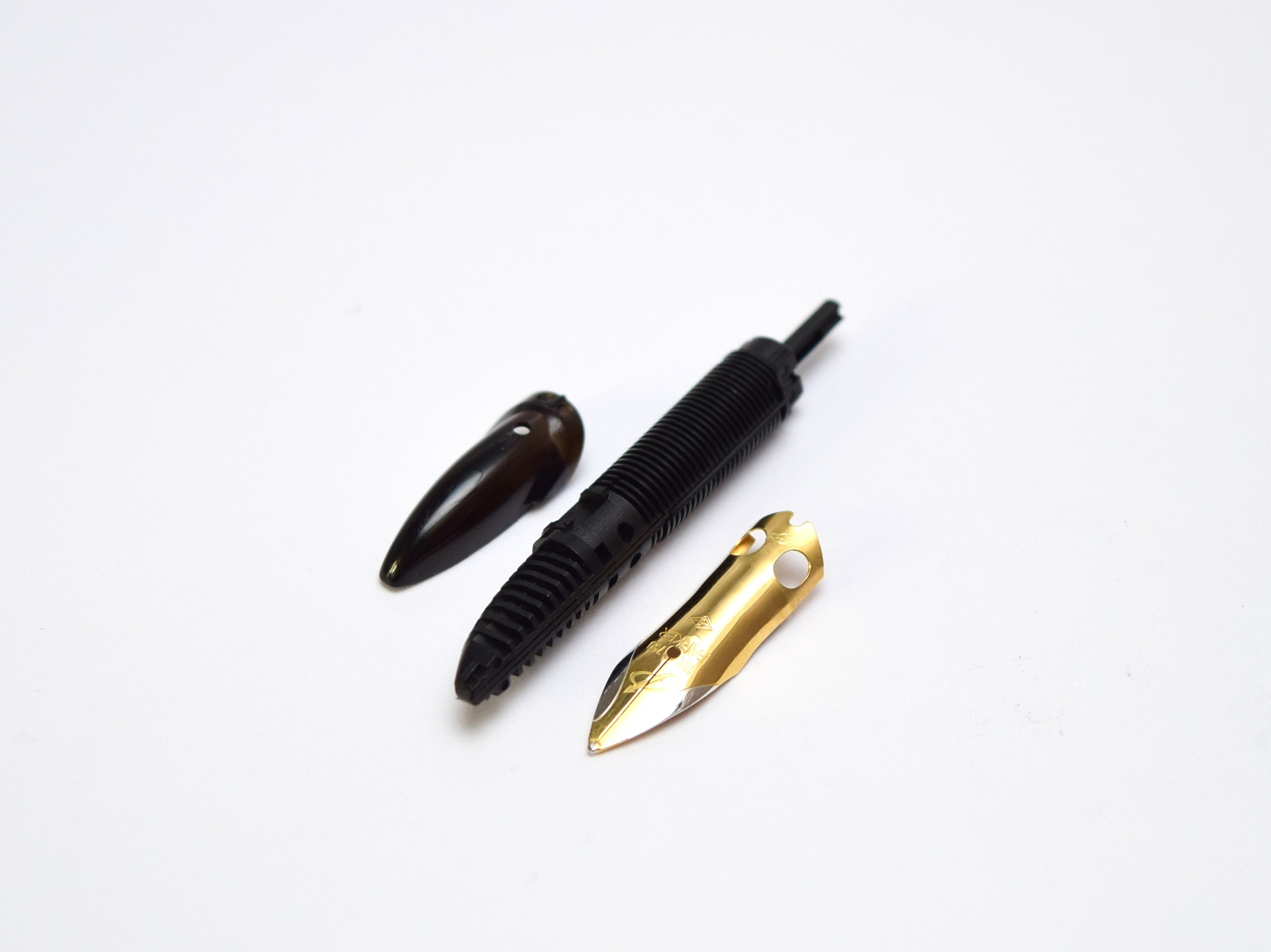 Massive 2000 Parker Ellipse Thick Lacquer and Black Resin Fountain Pen ...