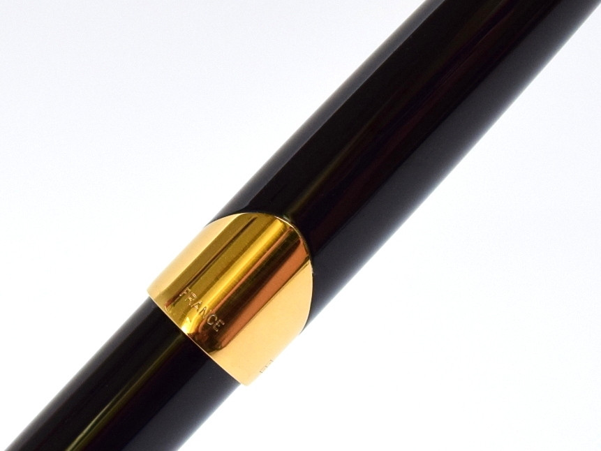 Massive 2000 Parker Ellipse Thick Lacquer and Black Resin Fountain Pen ...