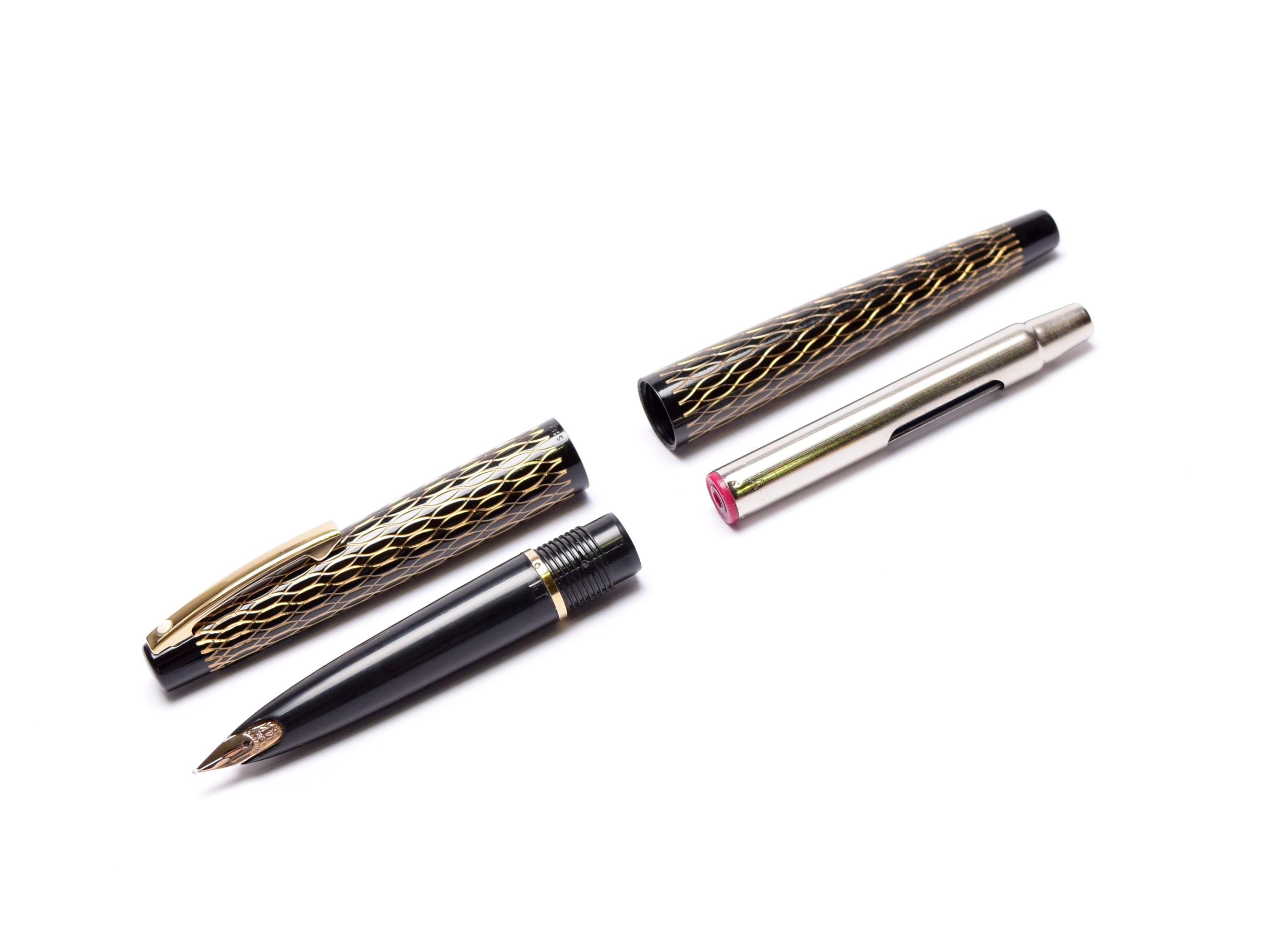 Lady Sheaffer 632 Black Enamel & Gold Tulle Net M Medium Triumph Point ...
