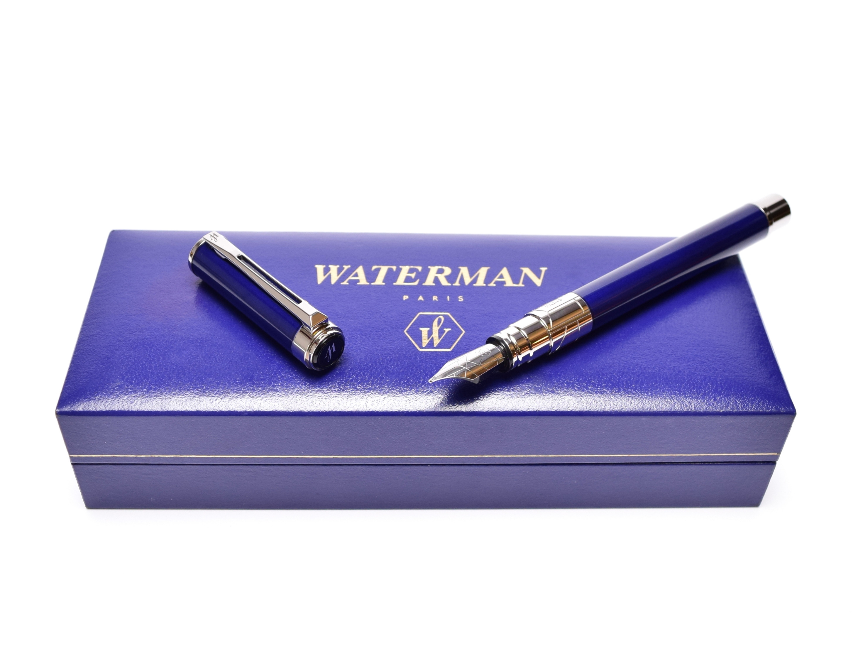 Waterman Perspective Violet Blue Lacquer Chrome F Fine Steel Nib ...